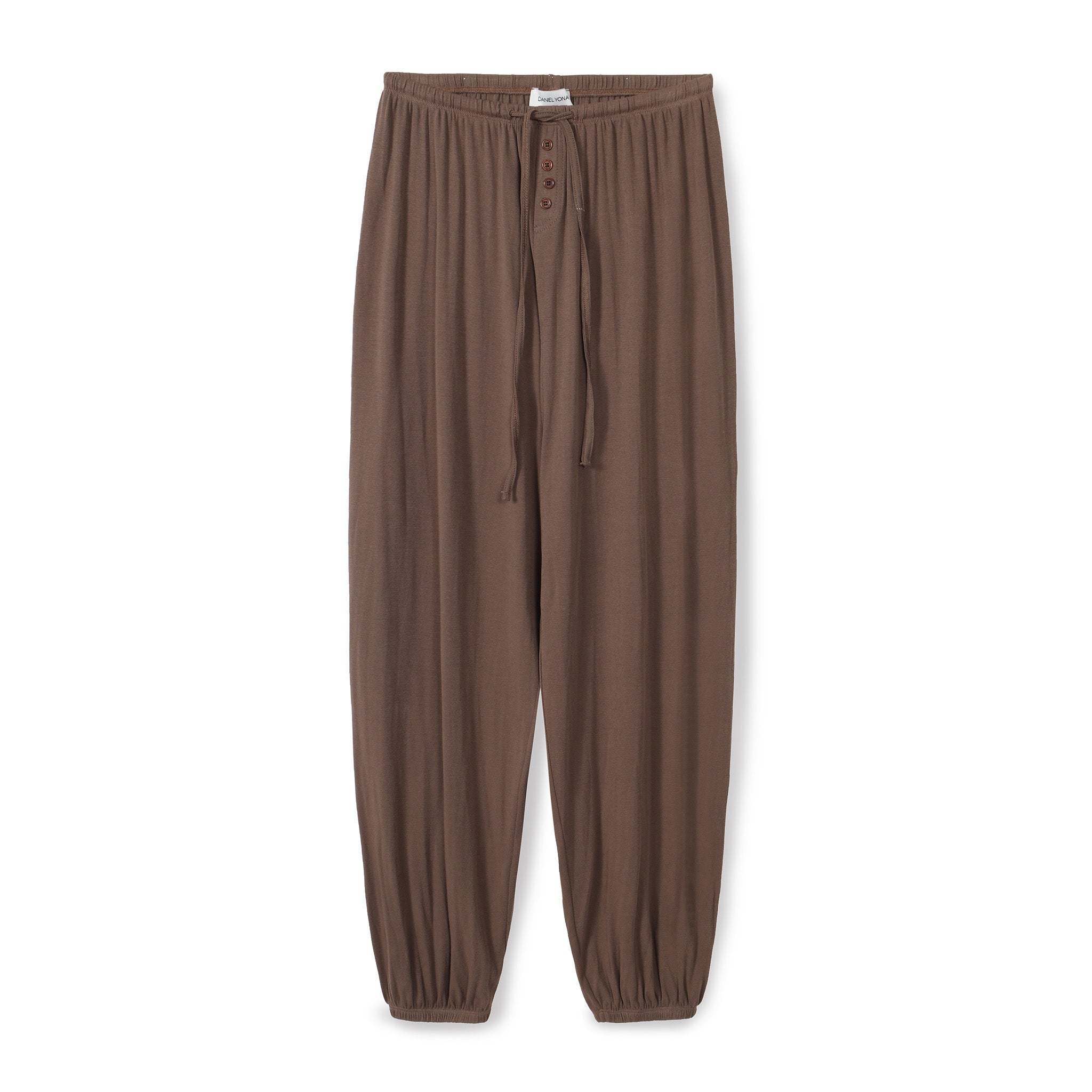 My cool pants – Daniel Yona